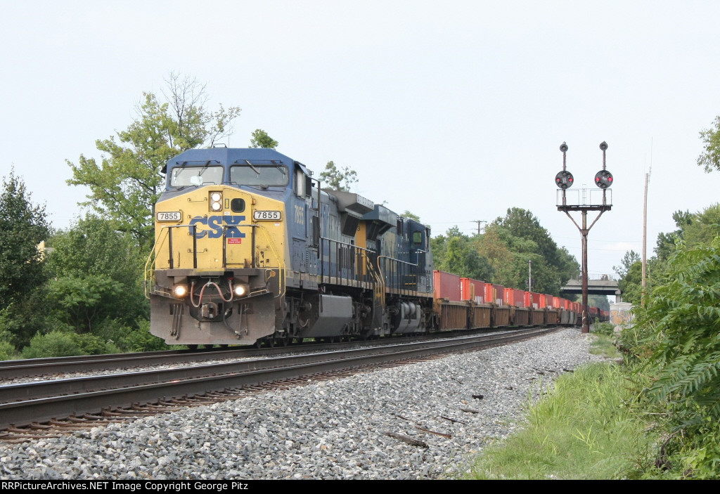 CSX 7855 at Rossville interlocking